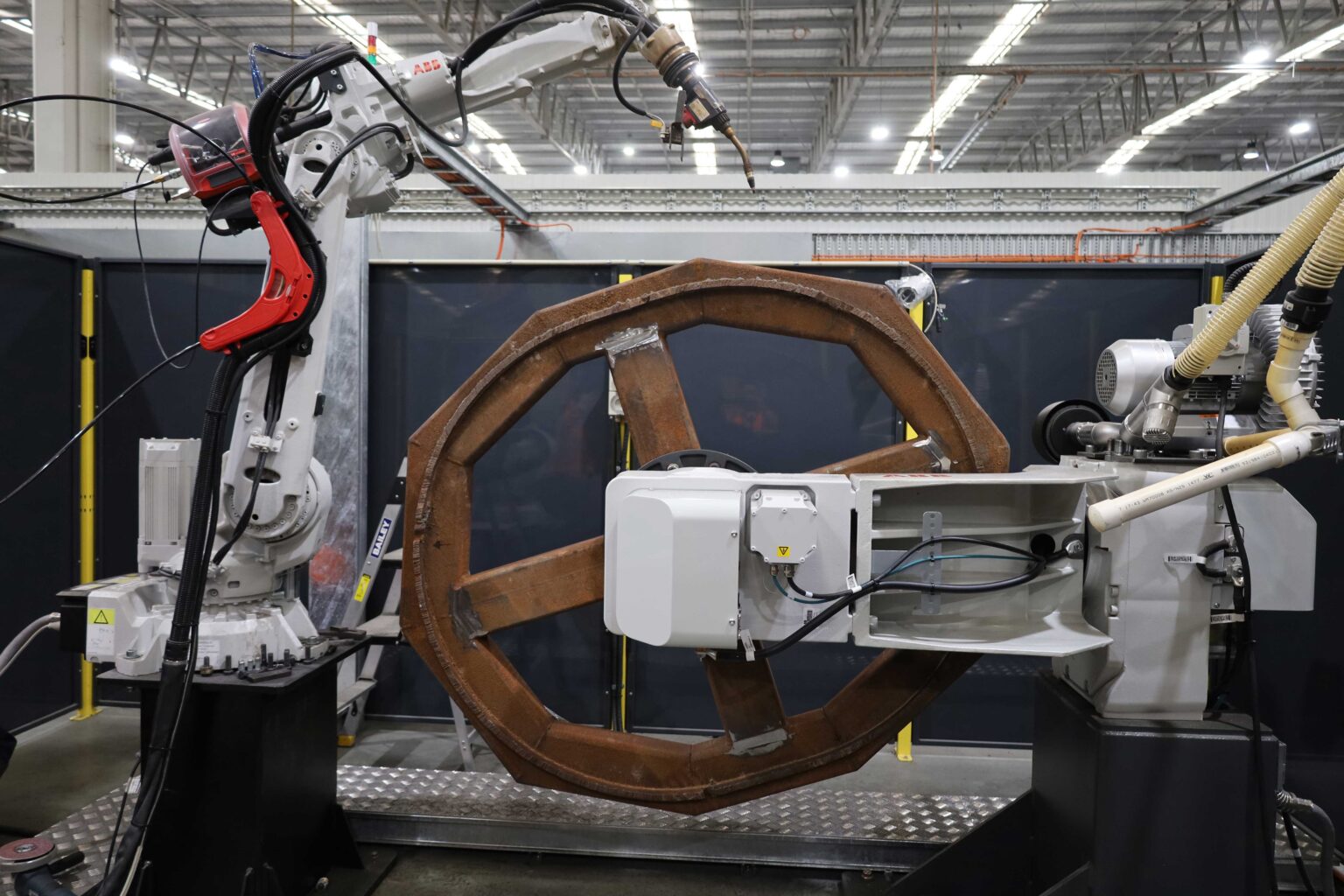 Investors | AML3D (ASX:AL3)